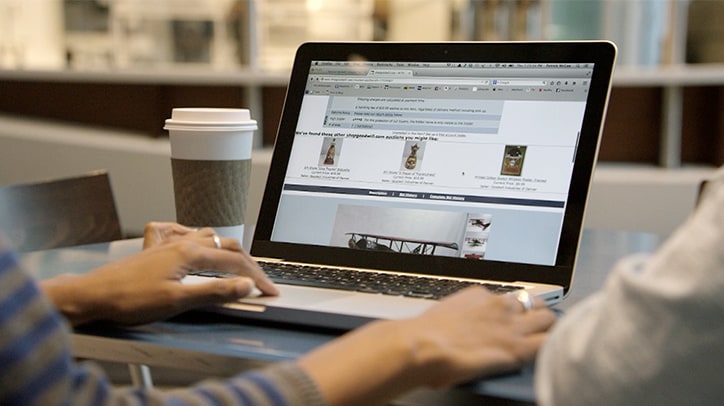 What do students and e-commerce have in common?